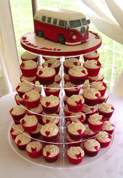 The Cake-Hole - Wedding Cakes Cornwall