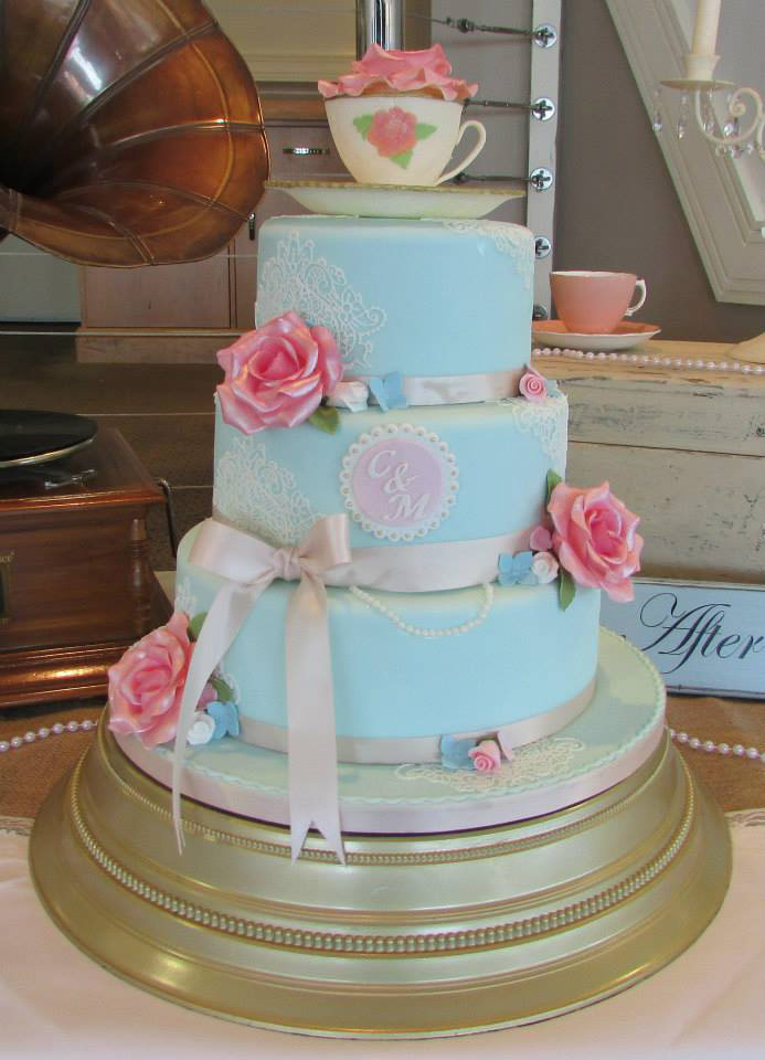 The Cake-Hole - Wedding Cakes Cornwall
