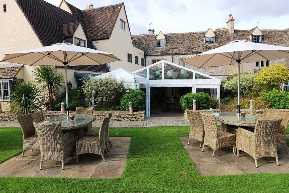 The Bear of Rodborough Hotel | Cotswolds Wedding Venue